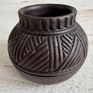 Accents | Small Vintage Talking Earth Pottery Vase Mohawk Six Nations ...